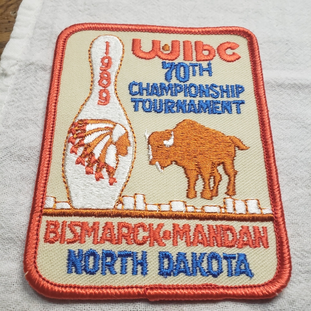 Vintage 1989 Embroidered Patch From 70th Champion Tou… - Gem